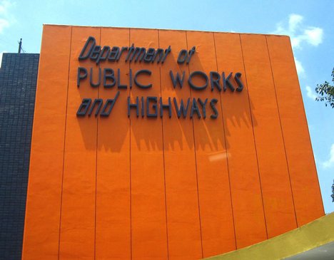 DPWH reiterates warning against impostor