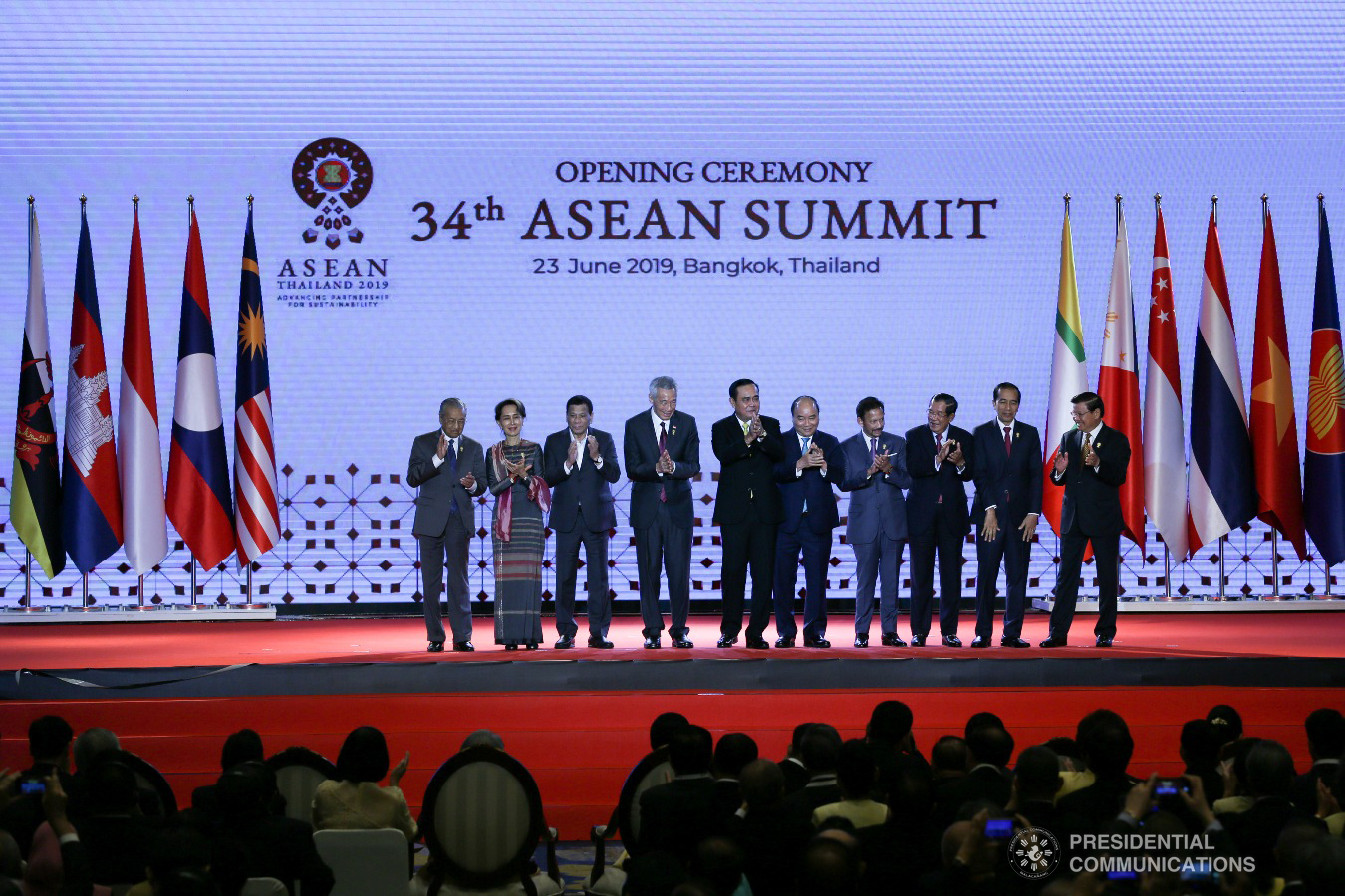In photos: President Duterte, other ASEAN leaders pose for 34th ASEAN ...