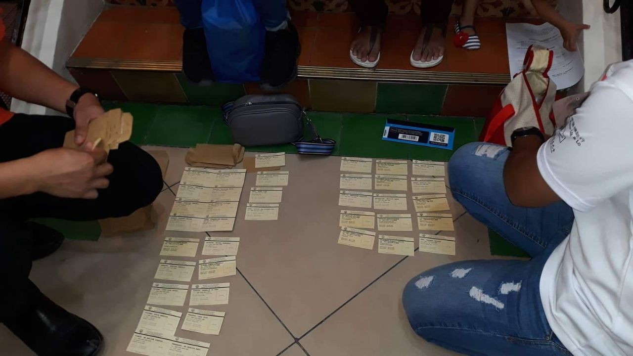 2 katao arestado sa pagbebenta ng pekeng TIN cards sa Pangasinan
