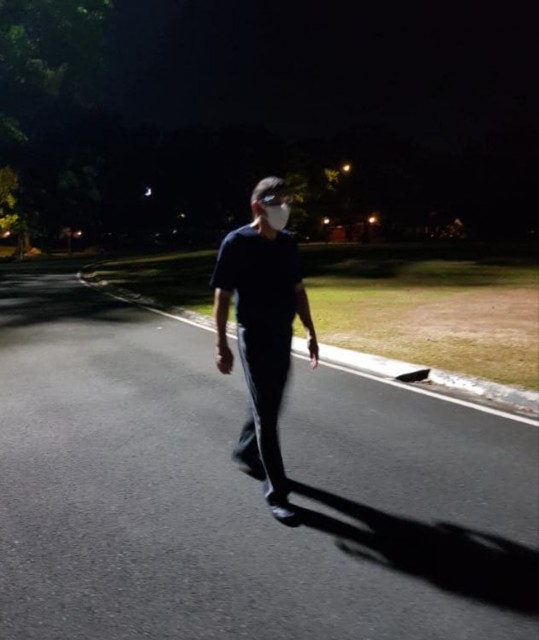 Sen. Go posts photos of Pres. Duterte jogging, walking inside Palace ...